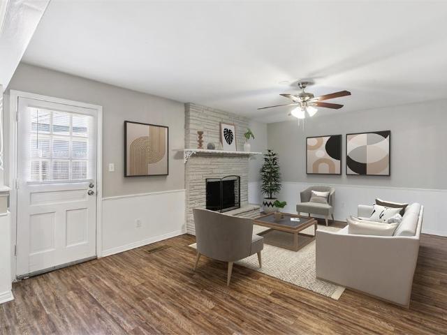 9400 Lakeshore Drive