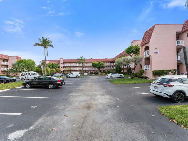 9401 Sunrise Lakes Blvd, Unit 307, Sunrise, FL 33322 | MLS #A12001