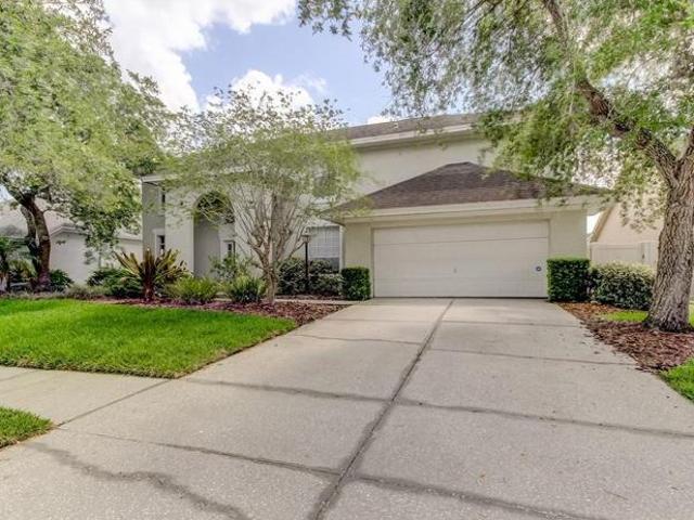 9401 Woodbay Dr, Tampa, FL 33626