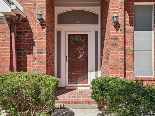 9403 Oakwood Gdn, San Antonio, TX 78254 | MLS #1919 | Compass