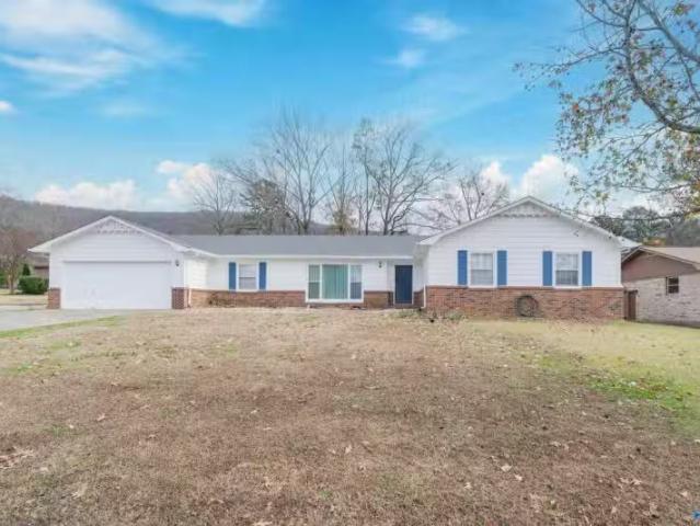 9403 OJAY DR SE, HUNTSVILLE, AL 35803