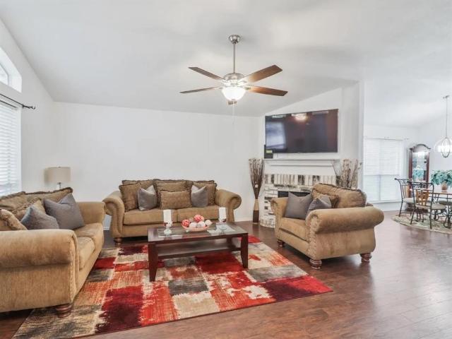 9403 Crimnson Ct, Dallas, TX 75217 | MLS #21235