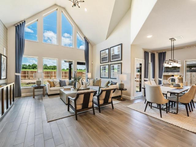 9403 Pacific Crest Drive