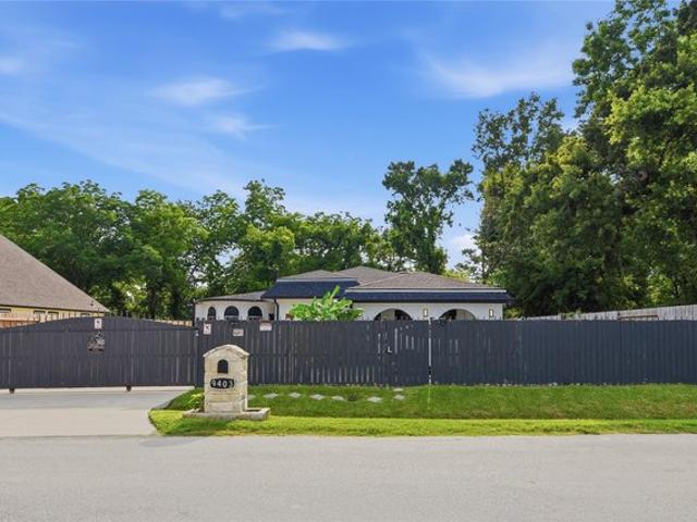 9403 Spaulding St, Houston, TX 77016