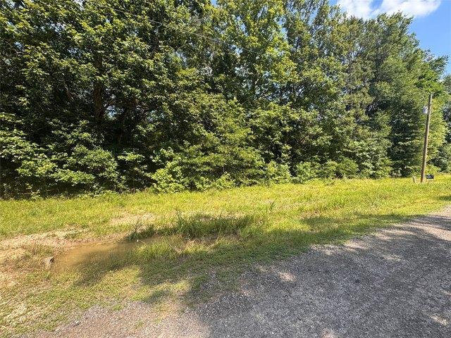 940 County Road 2147, Cleveland, TX 77327
