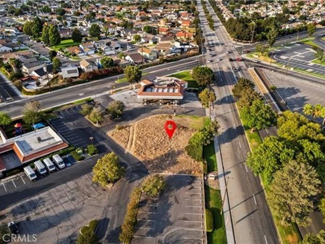 940 Bloomington Ave, Bloomington, CA 92316