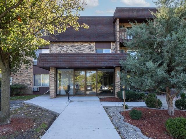 940 E Old Willow Rd Apt 207, Prospect Heights, IL 60070