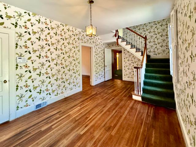940 Ellis Ave, Orangeburg, SC 29115 | MLS #26009 | Compass