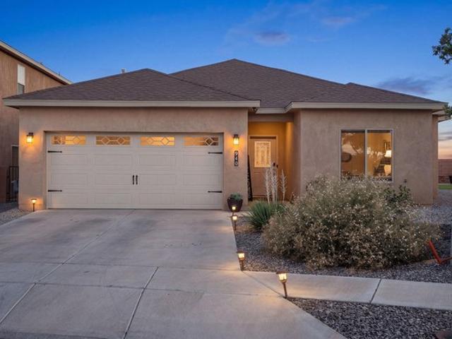 940 Firewheel Loop SW, Los Lunas, NM 87031