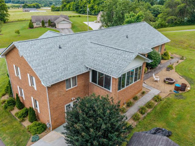 940 Hilltop Lane