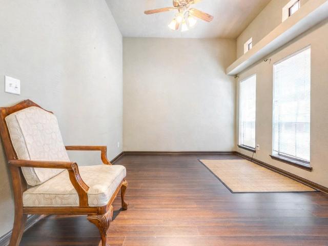 940 Oak Lynn Drive