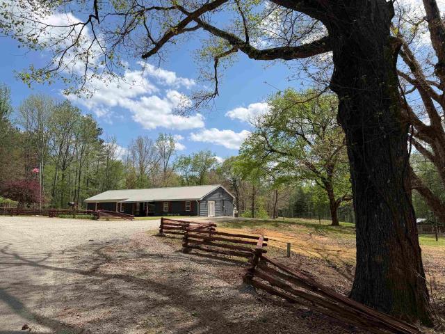 940 old lula rd