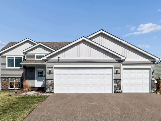 940 Lakewood Trail, Norwood Young America, MN 55397 | Compass