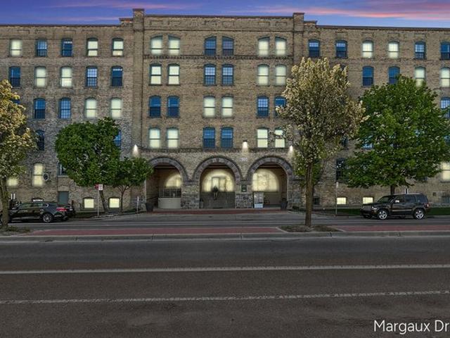940 Monroe Ave NW Unit 552, Grand Rapids, MI 49503