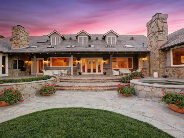 940 Monte Dr, Santa Barbara, CA 93110 | MLS #26 764