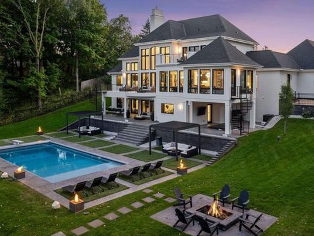 940 N Arm Dr, Orono, MN 55364