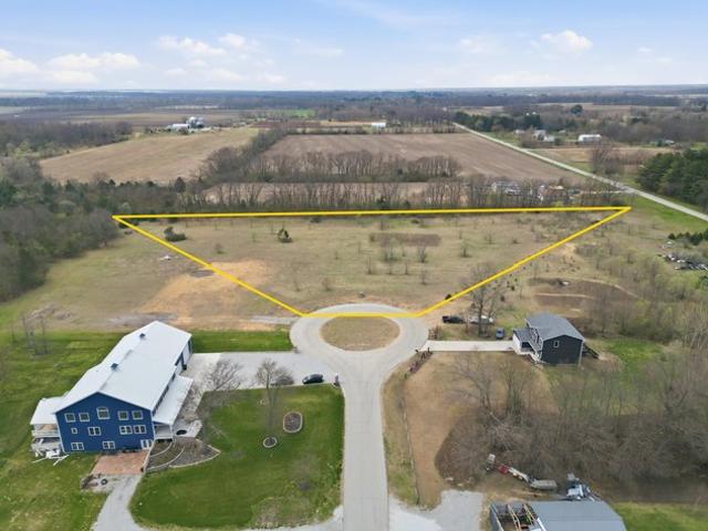 940 N, Lake Village, IN 46349