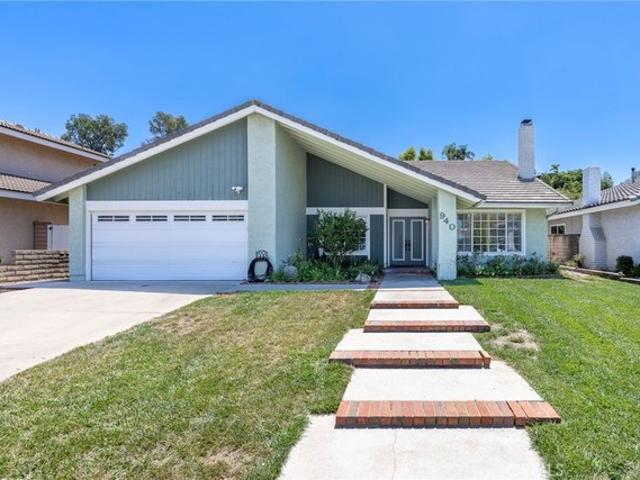 940 S Boone Cir, Anaheim, CA 92807