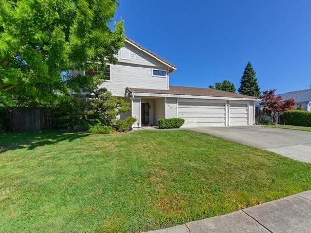 940 Shellwood Way, Sacramento, CA 95831