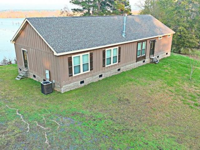 940 Stewart St, Many, LA 71449