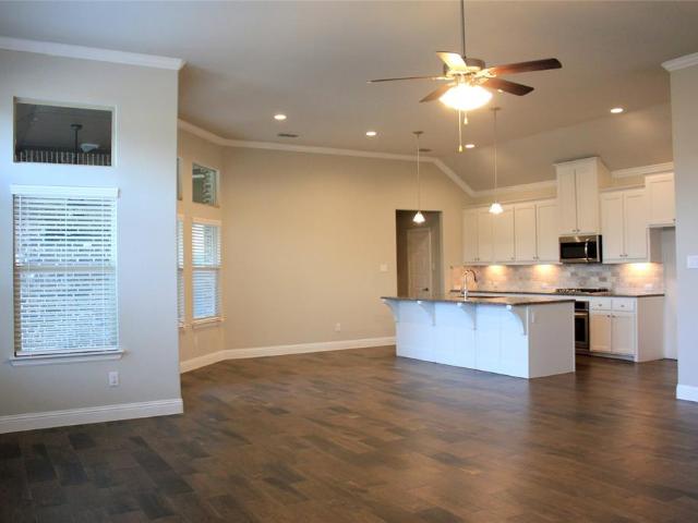 940 Parkside Drive