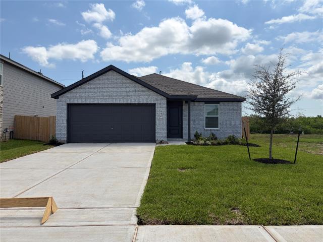 940 Woodhaven Lakes Drive