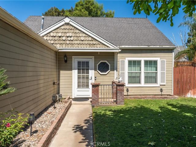 940 Torrey Pine