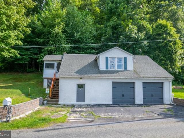 940 Unger Ln, Boyertown, PA 19512