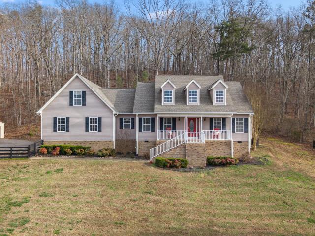 940 Van Davis Road NW