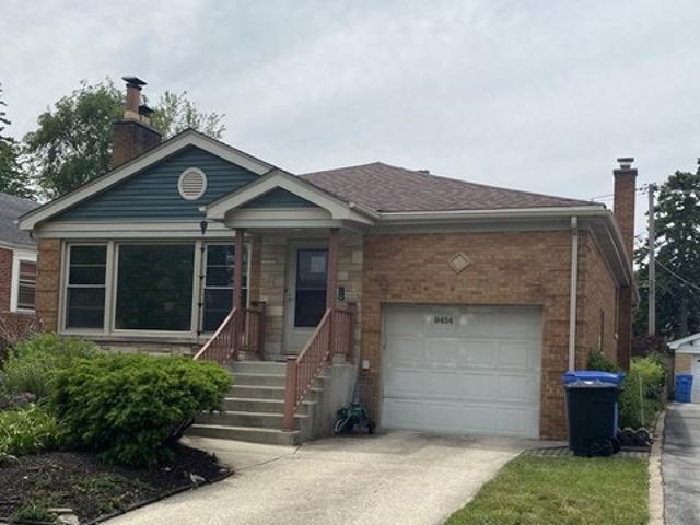 9414 S Bell Ave, Chicago, IL 60643
