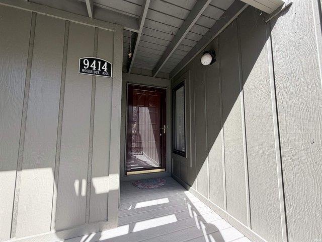 9414 S Lake Ridge Dr Unit 105, Bloomington, IN 47401