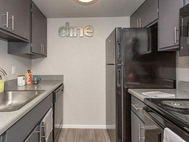 9415 N 99th Ave, Sun City, AZ 85351