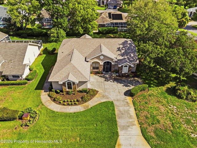 9415 Ashley Dr, Weeki Wachee, FL 34613