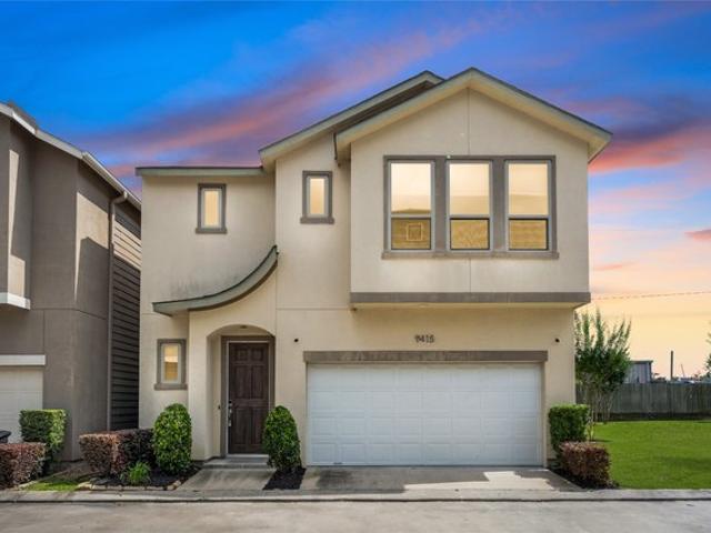 9415 Blalock Tree Ct, Houston, TX 77080