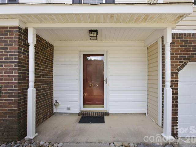 9415 Elizabeth Townes Lane