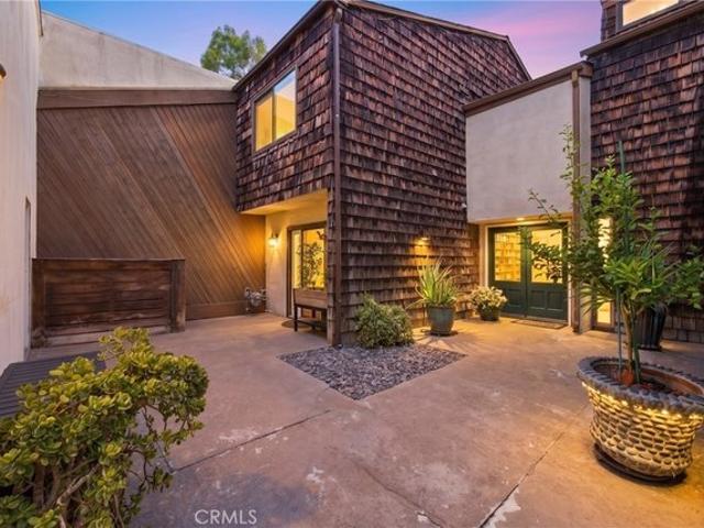 9415 Friendly Woods Ln, Whittier, CA 90605