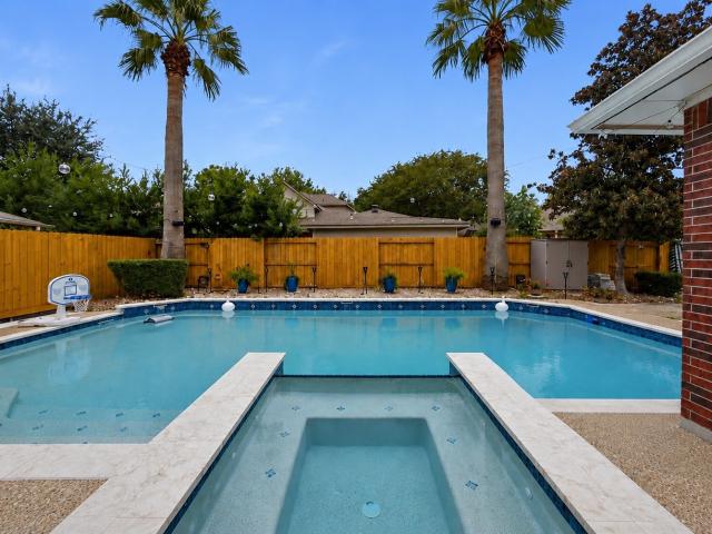 9415 Kari Springs Court