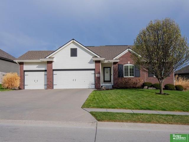 9416 S 69th St, Papillion, NE 68133