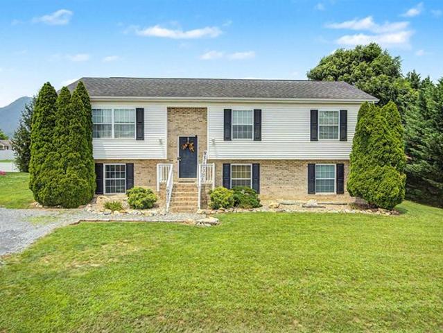 9417 Millet Cir, McGaheysville, VA 22840