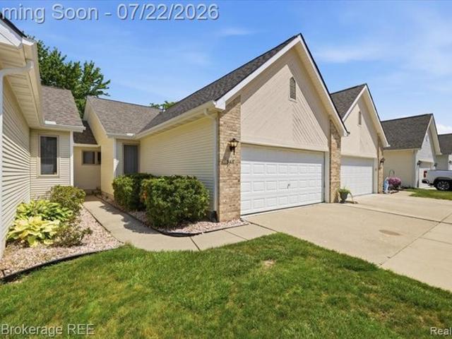 9417 Linda Dr Unit 122, Davison, MI 48423