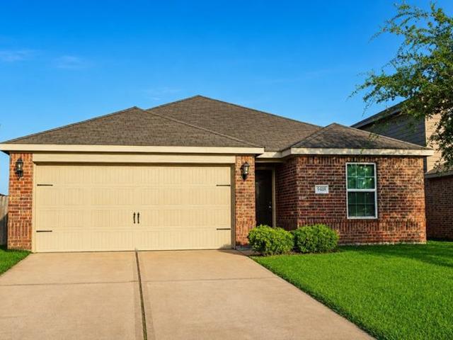 9418 Skyblue Dr, Rosharon, TX 77583