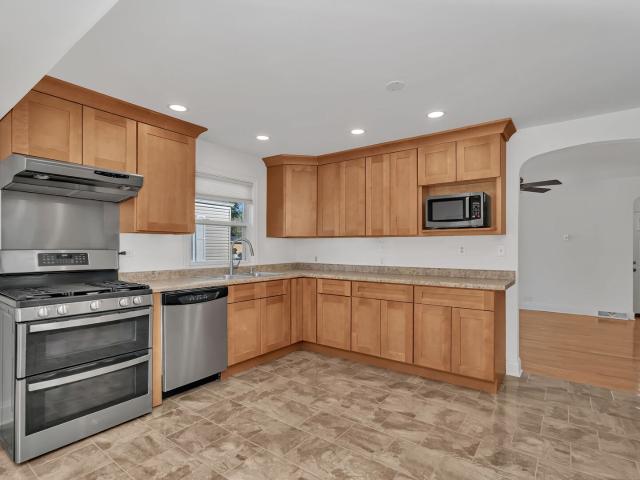9418 Tulley Ave, Oak Lawn, IL 60453 | MLS #12506 | Compass