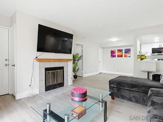 9418 Twin Trails Dr, Unit 102, San Diego, CA 92129 | MLS #260007 | Compass