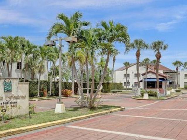 9419 Fontainebleau Blvd #109, Miami, FL 33172