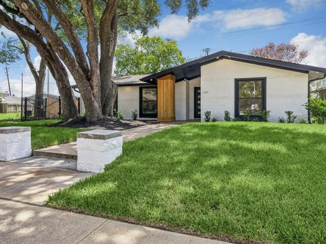 9419 Greenwillow Dr, Houston, TX 77096