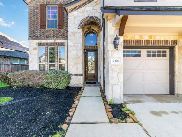 9410 Isabel Bay Lane