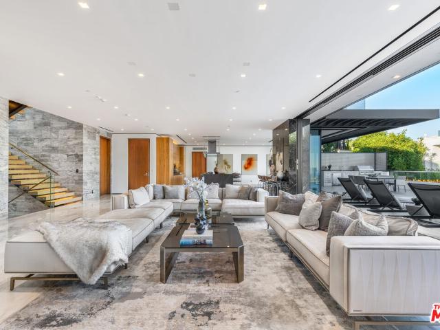 9410 Sierra Mar Pl, Los Angeles, CA 90069 | MLS #26639 | Compass