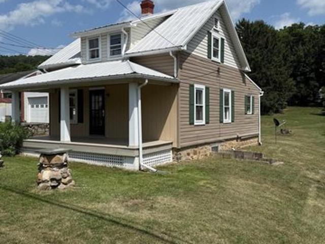 9410 Tomstown Rd, Waynesboro, PA 17268