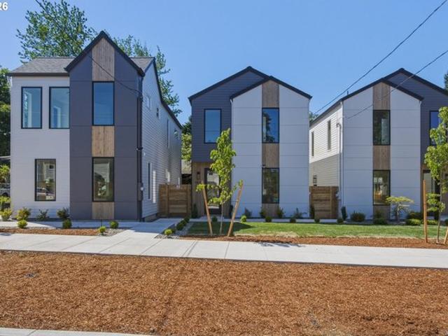 9411 N Macrum Ave, Portland, OR 97203