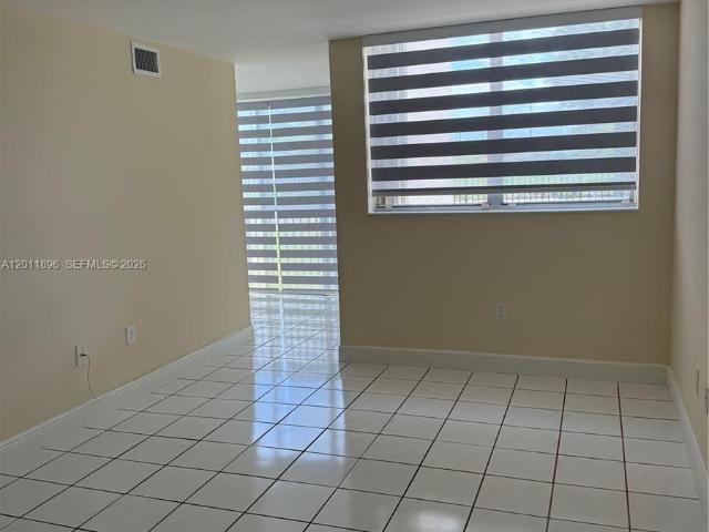 9411 SW 4th St, Unit 111, Miami, FL 33174 | MLS #A12011